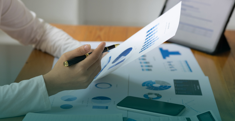 Cross-Selling in Banking: Strategies and Best Practices